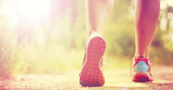 Walking to Lose Weight with this 10,000 Steps a Day Plan